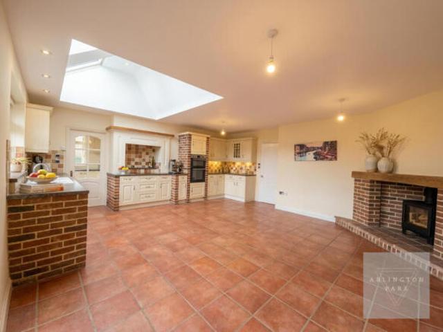 3 bedroom detached bungalow for sale in Broom Avenue, Thorpe St Andrew, Norwich, NR7