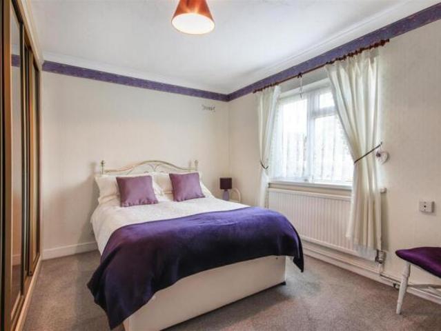 3 bedroom detached bungalow for sale in Brookmead, Hildenborough, TN11