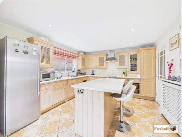 3 bedroom detached bungalow for sale in Bucklesham Road, Ipswich, IP3