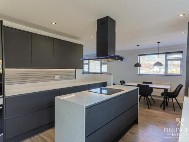 3 bedroom detached bungalow for sale in Burton Close, Plymouth, Devon, PL6
