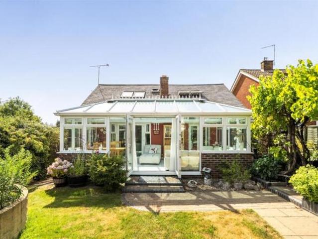 4 bedroom detached bungalow for sale in Bye Road, Swanwick, Southampton, SO31