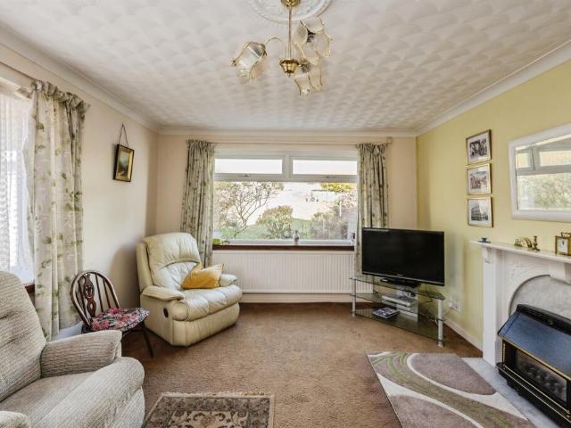 3 bedroom detached bungalow for sale in Gellifawr Road, Morriston, Swansea, SA6
