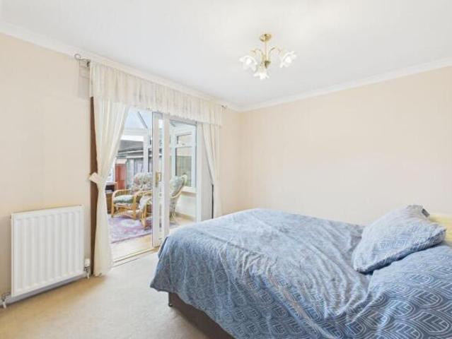 3 bedroom detached bungalow for sale in Glenalva Court, Kilsyth, G65