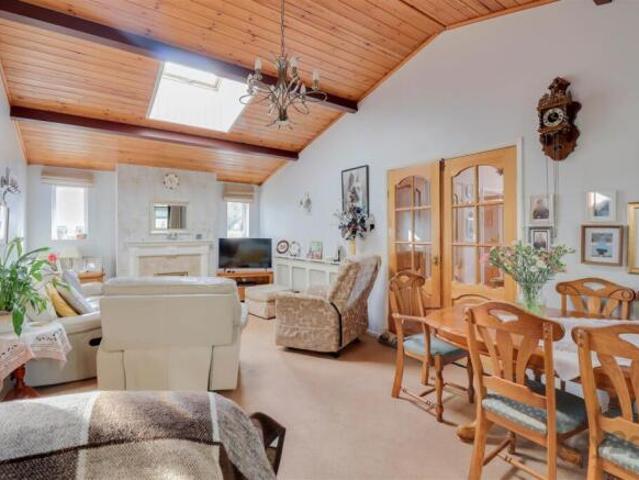 3 bedroom detached bungalow for sale in Grassington Drive, Sheffield, S12