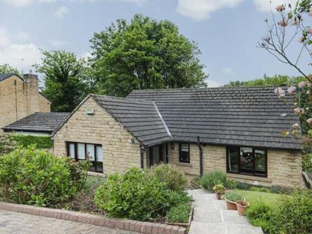 3 Bedroom Detached Bungalow For Sale In Greetland