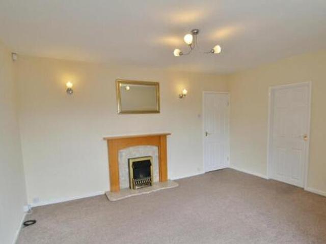 3 Bedroom Detached Bungalow For Sale In Grenoside, Sheffield