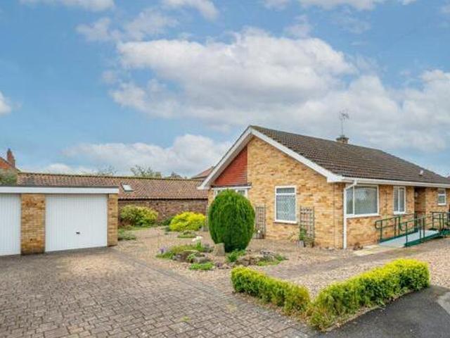 3 Bedroom Detached Bungalow For Sale In Dunnington, York