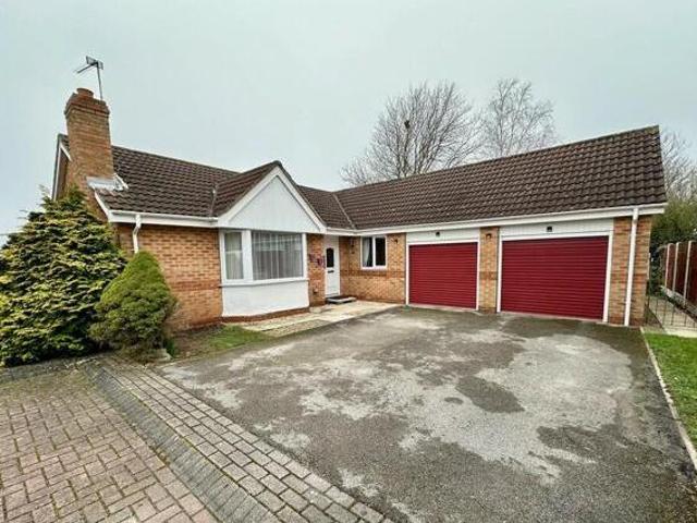 3 Bedroom Detached Bungalow For Sale In Dunsville