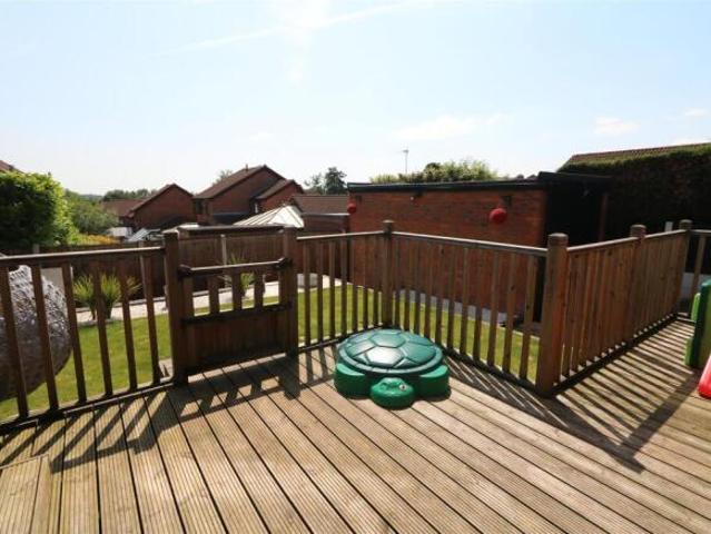 3 bedroom detached bungalow for sale in Earlswood Road, Birches Head, Stoke On Trent, ST1