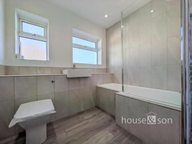 3 bedroom detached bungalow for sale in East Howe Lane, Bournemouth, BH10