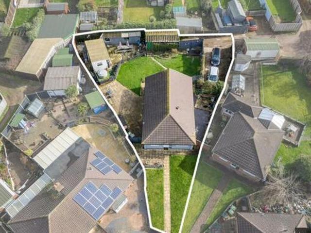 3 Bedroom Detached Bungalow For Sale In Exhall, Cv7