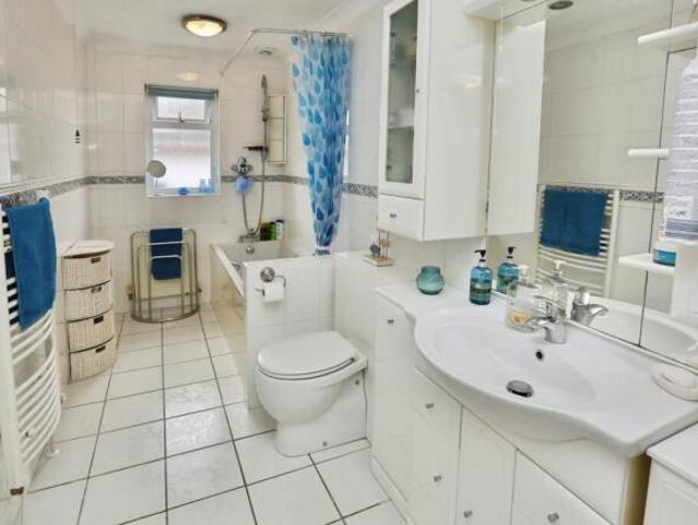 3 bedroom detached bungalow for sale in Firtree Way, Southampton, SO19