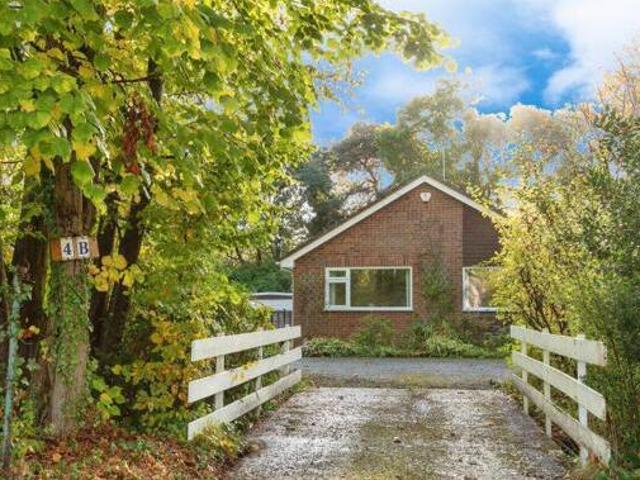 3 Bedroom Detached Bungalow For Sale In Fleet