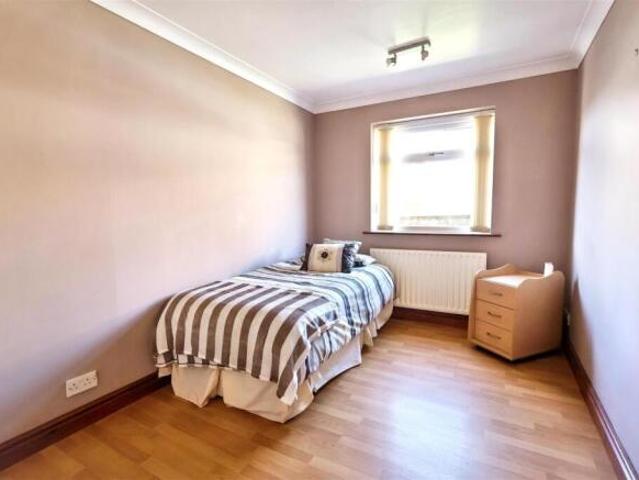 3 bedroom detached bungalow for sale in Fraser Road, Carlton, Nottingham, NG4