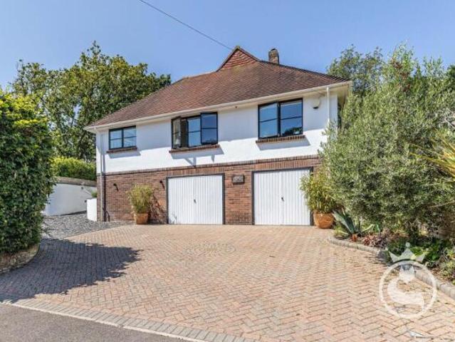 3 bedroom detached bungalow for sale in Furze Hill Drive, Lilliput, Poole BH14