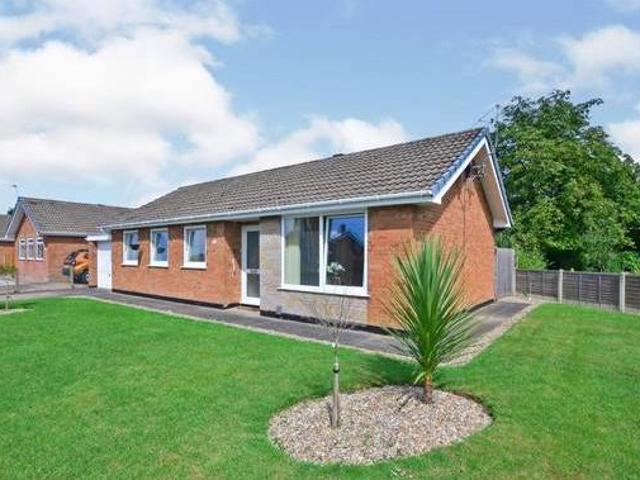 3 bedroom detached bungalow for sale in Kings Drive Brinsley Nottingham NG16