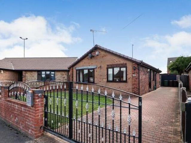 3 Bedroom Detached Bungalow For Sale In Kinsley