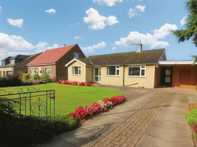 3 Bedroom Detached Bungalow For Sale In Kirkburton