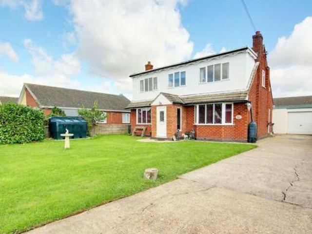 3 Bedroom Detached Bungalow For Sale In Hogsthorpe