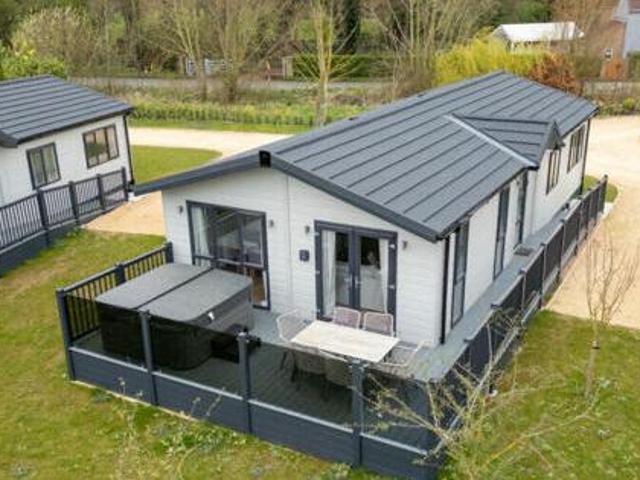 3 Bedroom Detached Bungalow For Sale In Holbeach