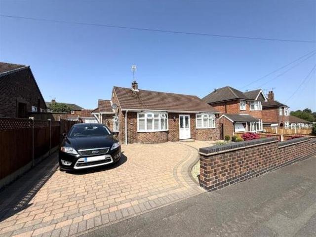 3 bedroom detached bungalow for sale in Hartington Way, Mickleover, Derby, DE3