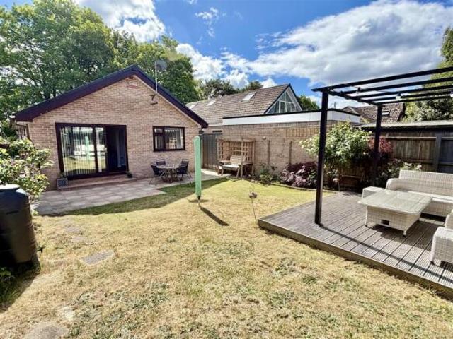 3 bedroom detached bungalow for sale in Heatherdell, Upton, BH16