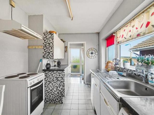 3 bedroom detached bungalow for sale in Heol Y Grug, Morriston, Swansea, SA6