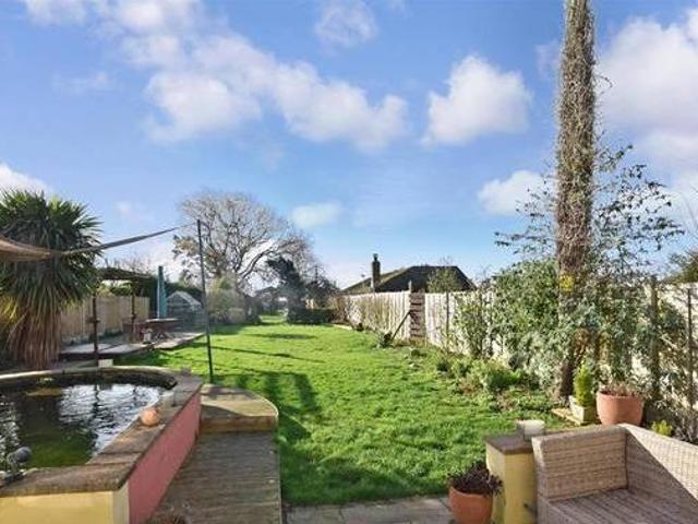 3 bedroom detached bungalow for sale in Jefferstone Lane St Marys Bay Romney Marsh Kent TN29