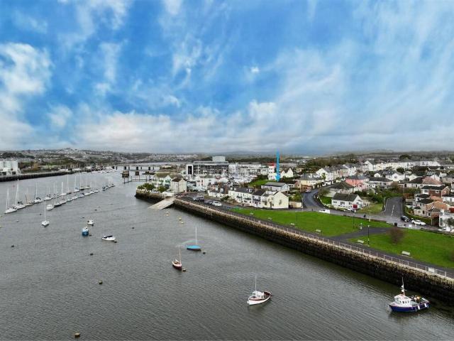 3 bedroom detached bungalow for sale in Oreston, Plymouth, PL9
