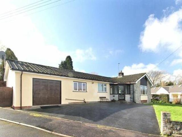 3 Bedroom Detached Bungalow For Sale In Lower Almondsbury