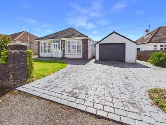 3 bedroom detached bungalow for sale in Leamington Road, Rhiwbina, Cardiff. CF14