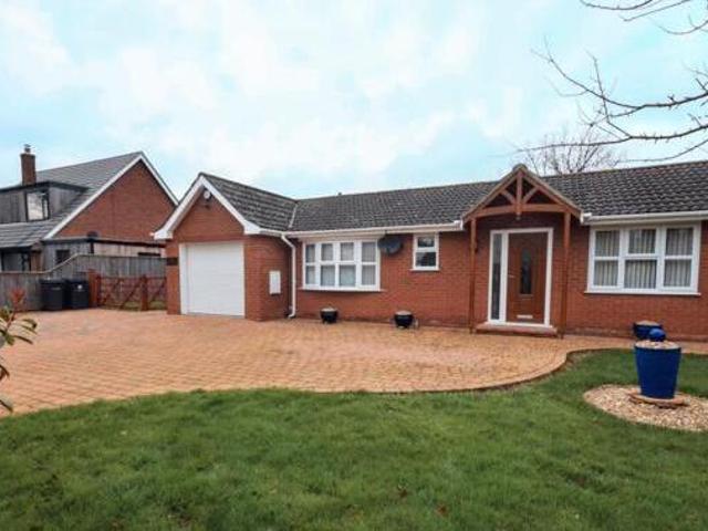3 Bedroom Detached Bungalow For Sale In Legbourne