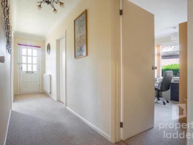 3 bedroom detached bungalow for sale in Lilian Road, Spixworth, Norfolk, NR10