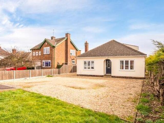 3 Bedroom Detached Bungalow For Sale In Lincoln, Lincolnshire