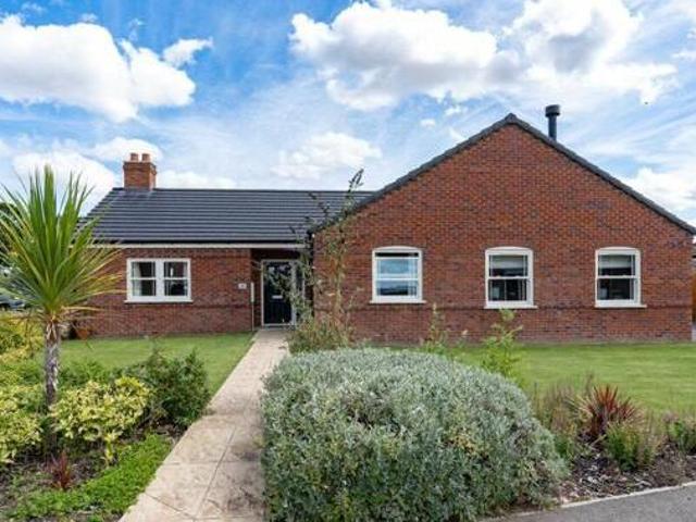3 Bedroom Detached Bungalow For Sale In Moulton
