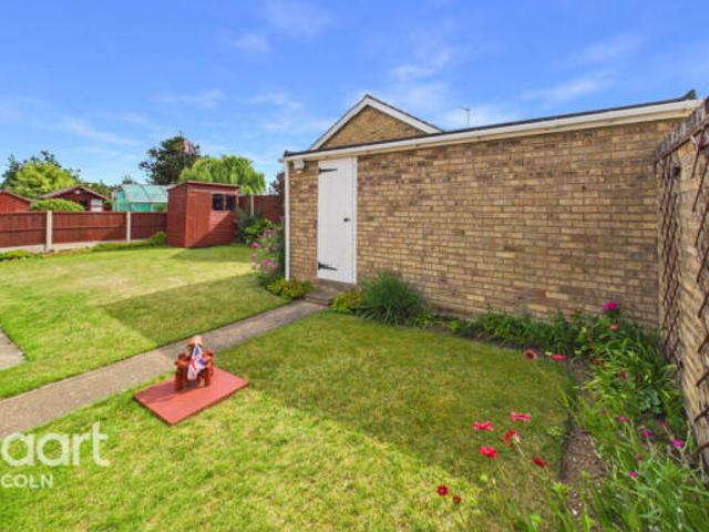 3 bedroom detached bungalow for sale in Moor Lane, North Hykeham, LN6