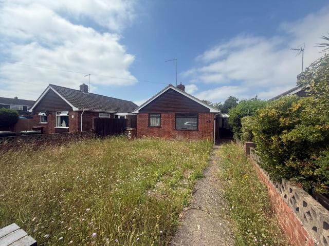 3 bedroom detached bungalow for sale in Morborne Close, Peterborough, PE2