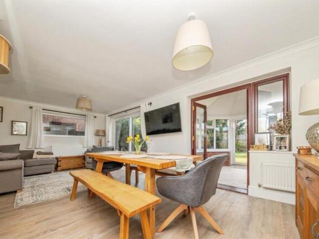 3 bedroom detached bungalow for sale in Mayfield Road, Ipswich, IP4