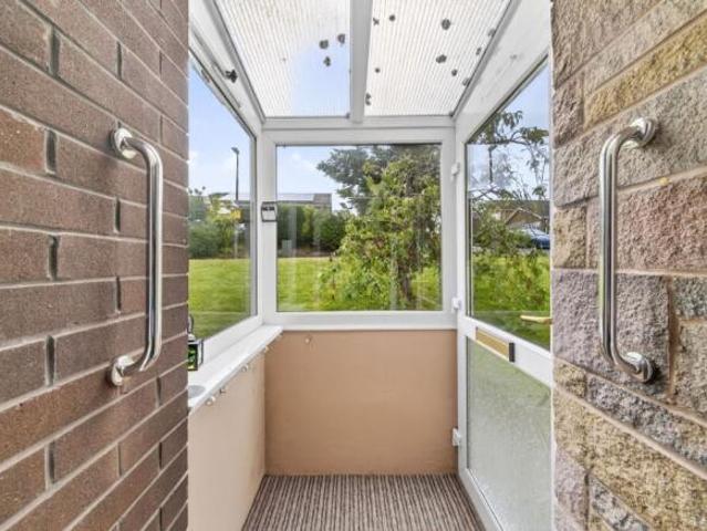 3 bedroom detached bungalow for sale in Maplin Avenue, Huddersfield, HD3