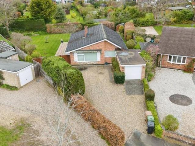 3 bedroom detached bungalow for sale in Mark Lemmon Close, Norwich, NR4