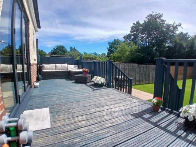 3 bedroom detached bungalow for sale in Mellstock Road, Oakdale, Poole, BH15