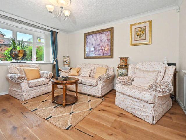 3 bedroom detached bungalow for sale in Midhurst Close, Packmoor, Stoke On Trent, ST7