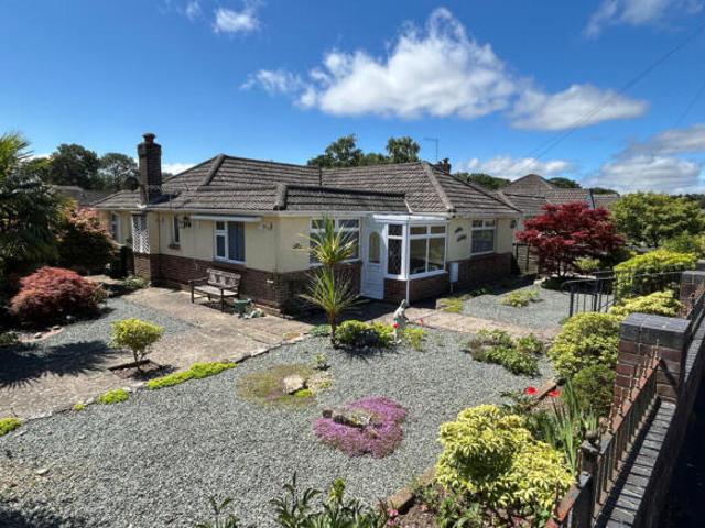 3 bedroom detached bungalow for sale in Northbrook Road, Broadstone, Dorset. BH18