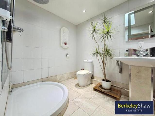 3 bedroom detached bungalow for sale in St. Peters Avenue, Formby, Liverpool, L37