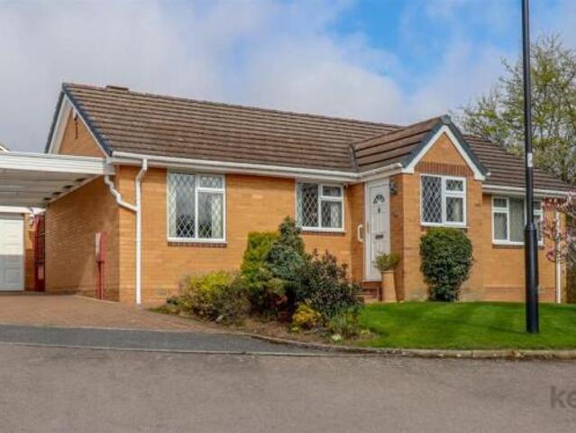 3 bedroom detached bungalow for sale in Stoneacre Close, Sheffield, S12