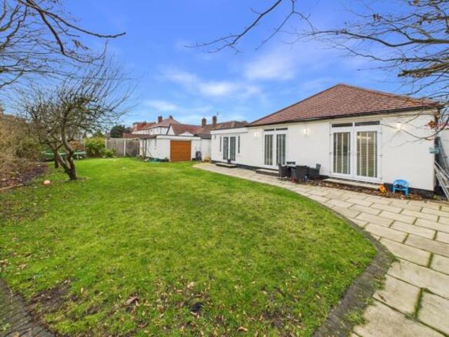 3 bedroom detached bungalow for sale in Sunnyside Road, Crosby, Liverpool, Merseyside, L23