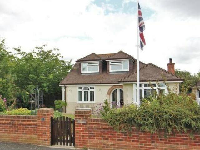 3 Bedroom Detached Bungalow For Sale In Portchester