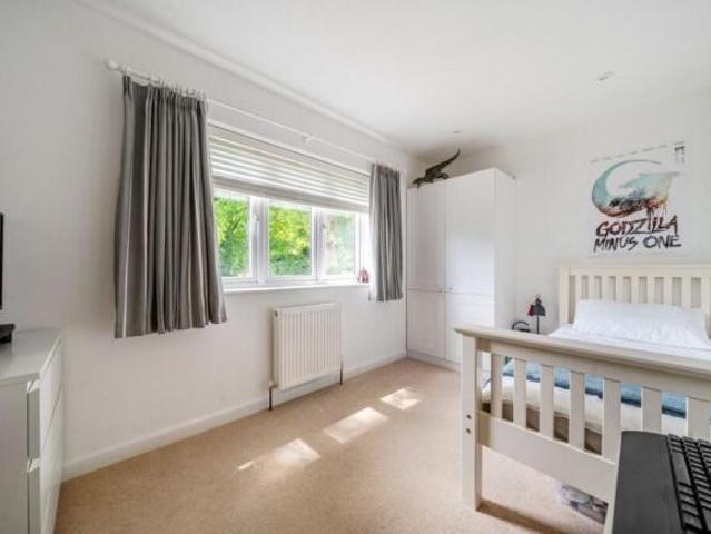 3 bedroom detached bungalow for sale in Pilgrims Way, Kemsing, TN15