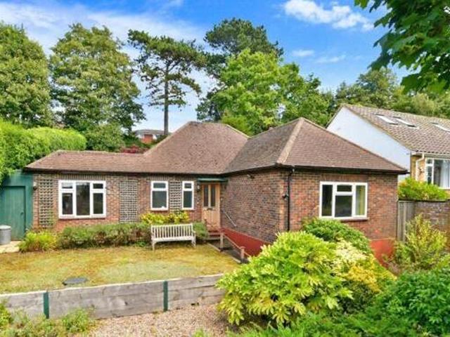 3 Bedroom Detached Bungalow For Sale In Purley