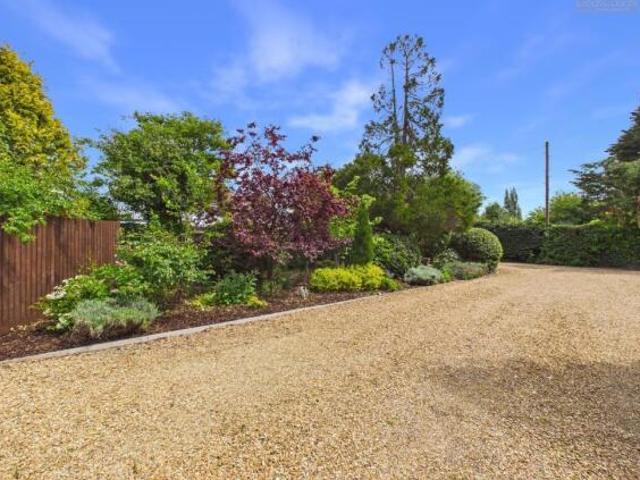 3 bedroom detached bungalow for sale in Rosedale Close, Werrington, Peterborough, PE4